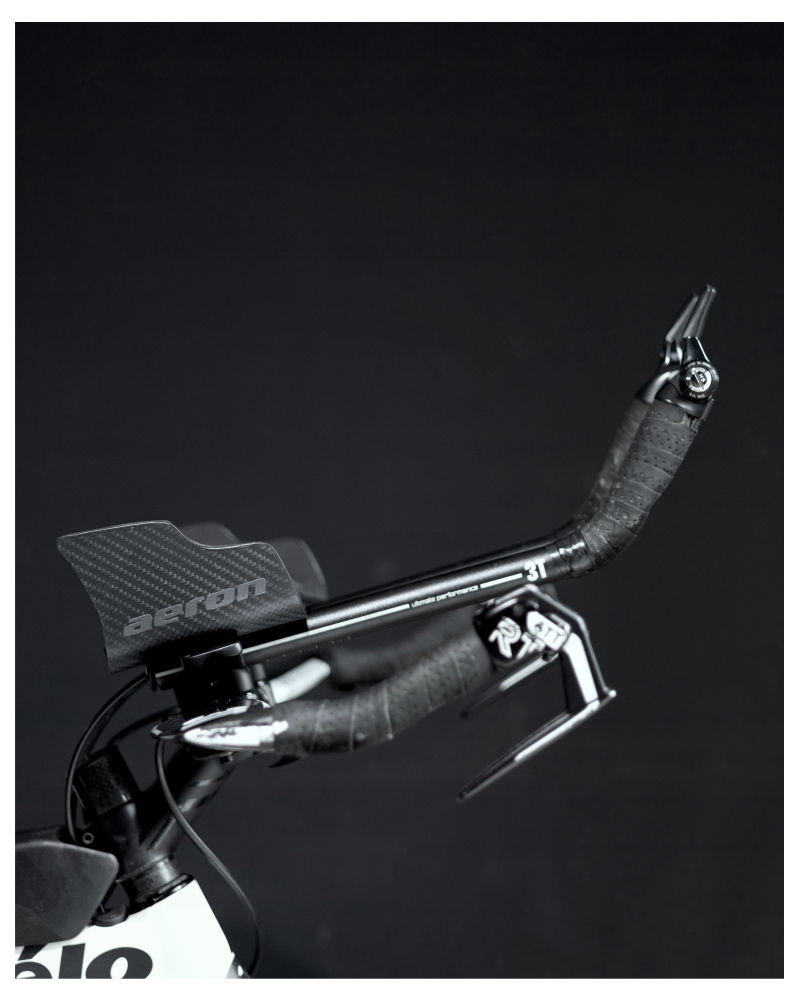 AERON EPU UCI carbon arm rests